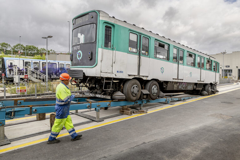 Départ progressif des MP59 ! | Prolongement Ligne 11 Est